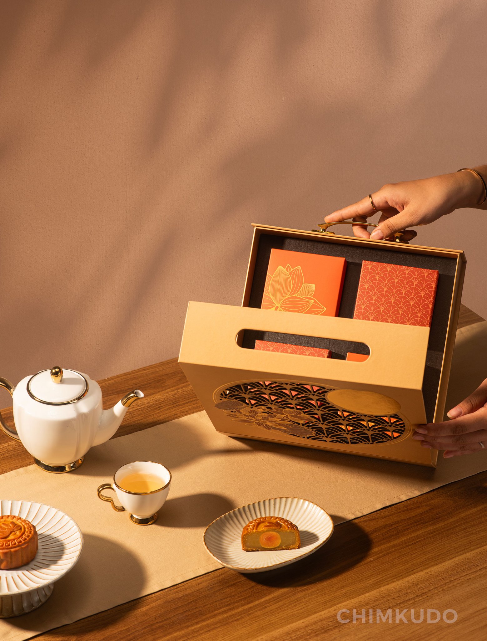 THE GIFT SERIES MOONCAKE 2024 | Chimkudo Studio - Chụp ảnh sản phẩm, F ...